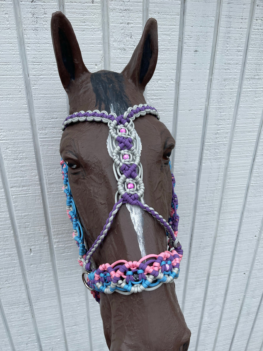 Macrame baroque Horse Bitless bridle – Tiffanys Braided Tack